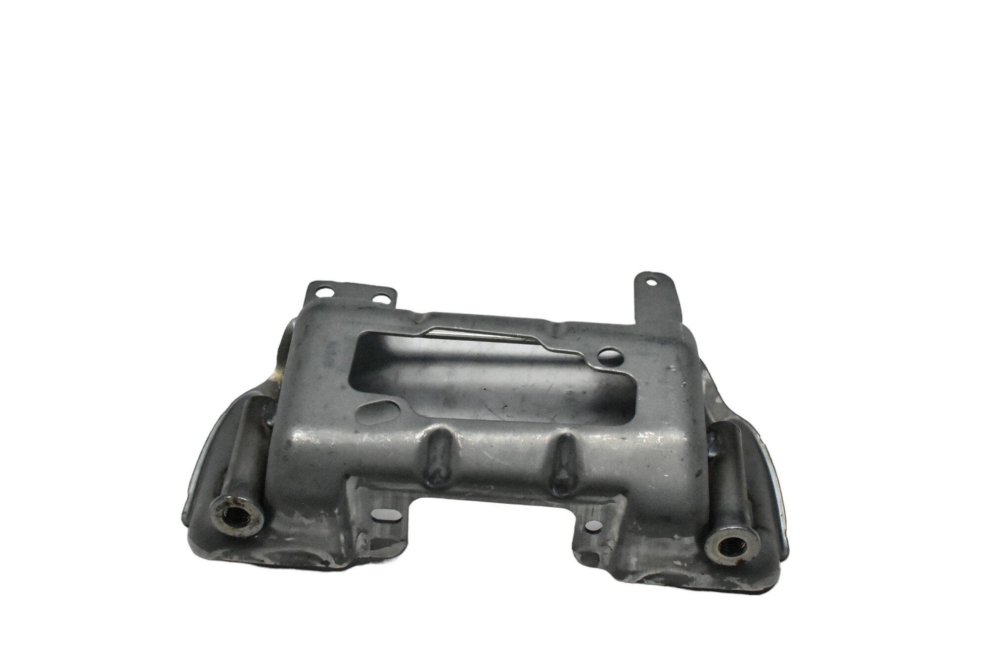 Усилитель крыла Ford Focus III 2011-