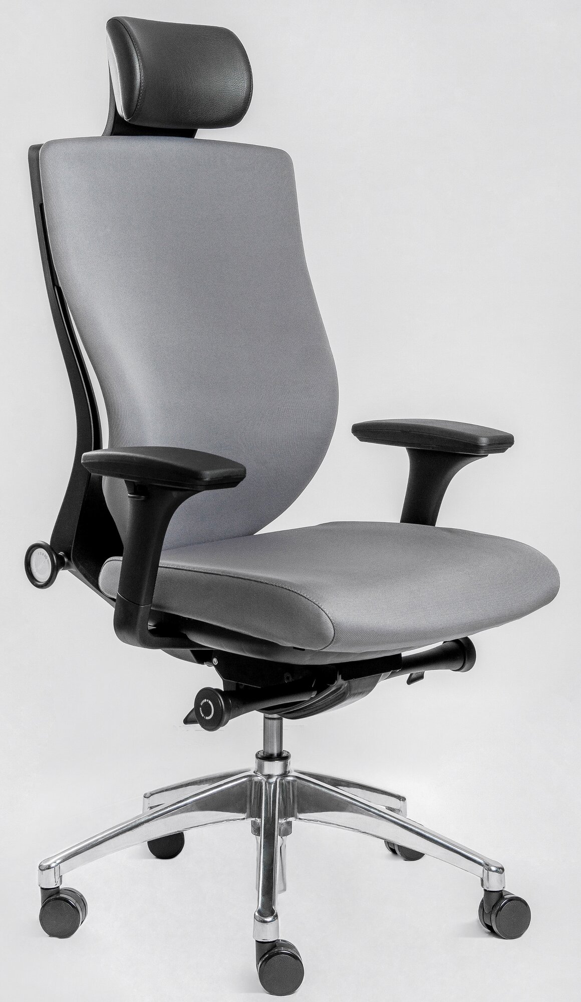 Кресло FALTO TRIUM F (жесткий поясничный упор, ткань, каркас черный, тёмно серый)