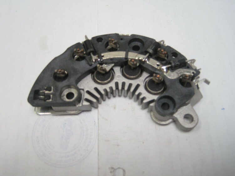 Диодный мост генератора 93740830, 267000 Нексия 1,5л 8-16V Эксперо 1,5-2,0л 4-ре контакта - AMD