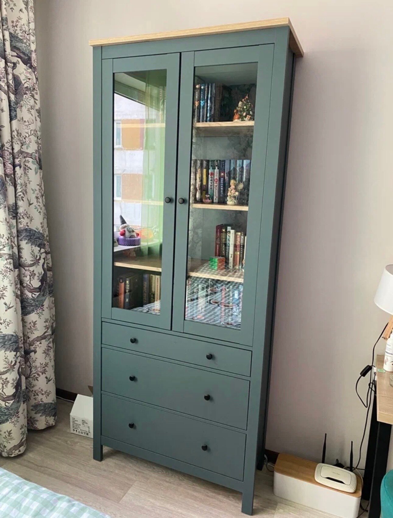 Шкаф с витриной икеа 90, 215.5 x 41.4 x 90.4 см, цвет: темно-бирюзовый/ясень