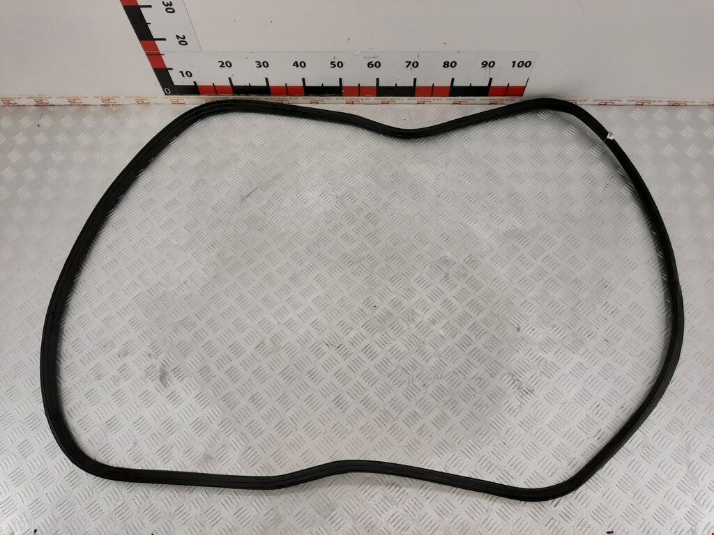 Уплотнитель багажника BMW X5 (E70) 51767177284 арт. 850596