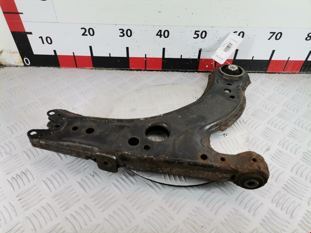 Рычаг передний левый Audi A3 8L 1J0407151C арт. 1086003