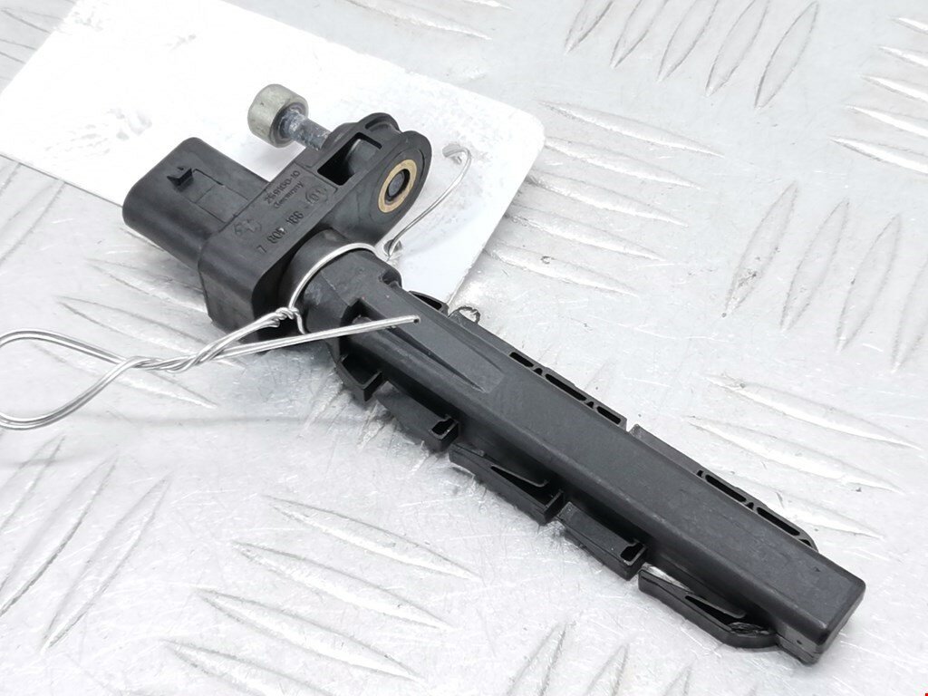 Датчик коленвала BMW 5-Series (F07/F10/F11/F18) 13627805188 арт. 1981217