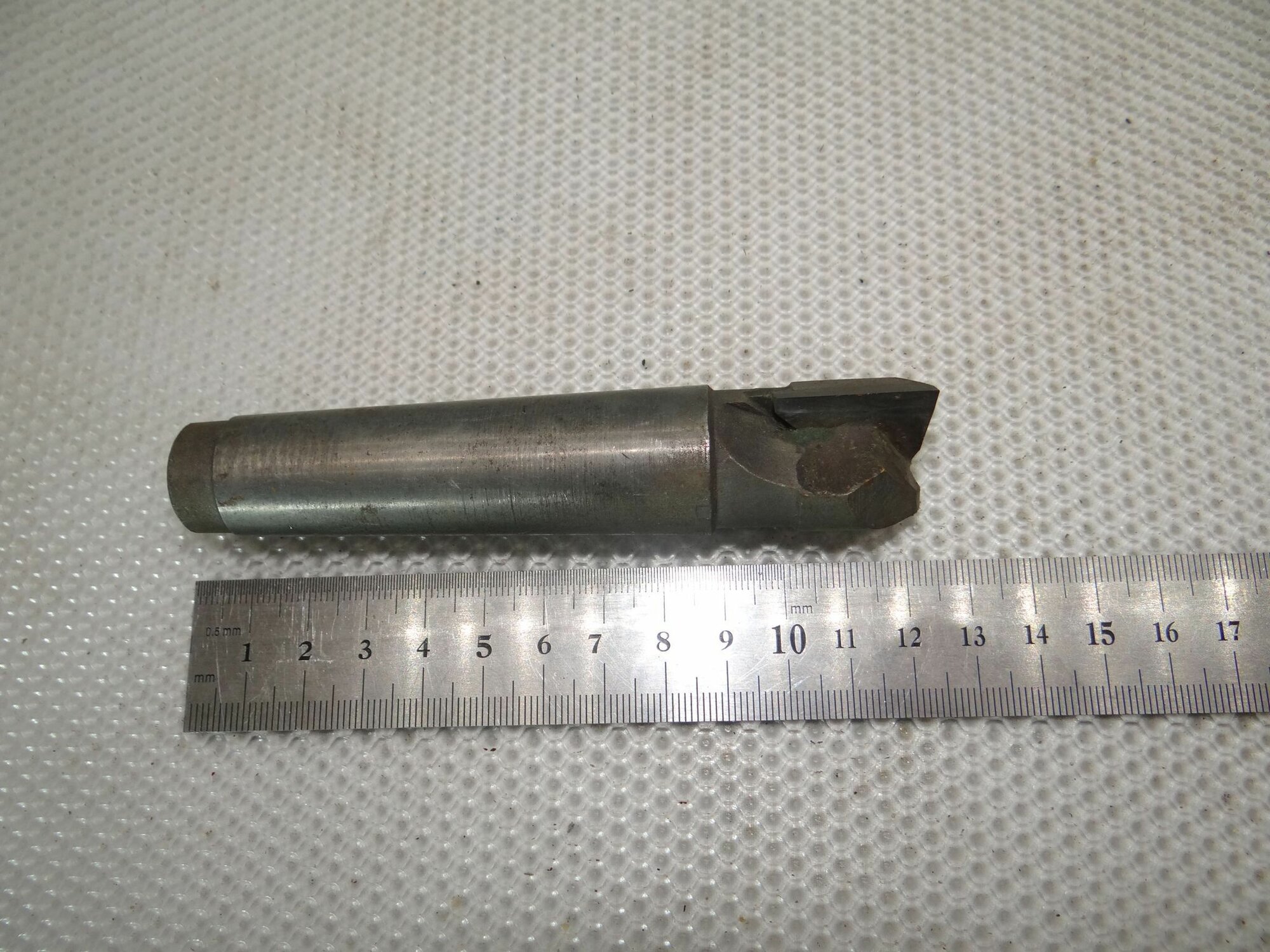 Фреза шпоночная твердосплавная к/х 25х25х120 z 2 к/м3 с напайными пластинами Т15К6