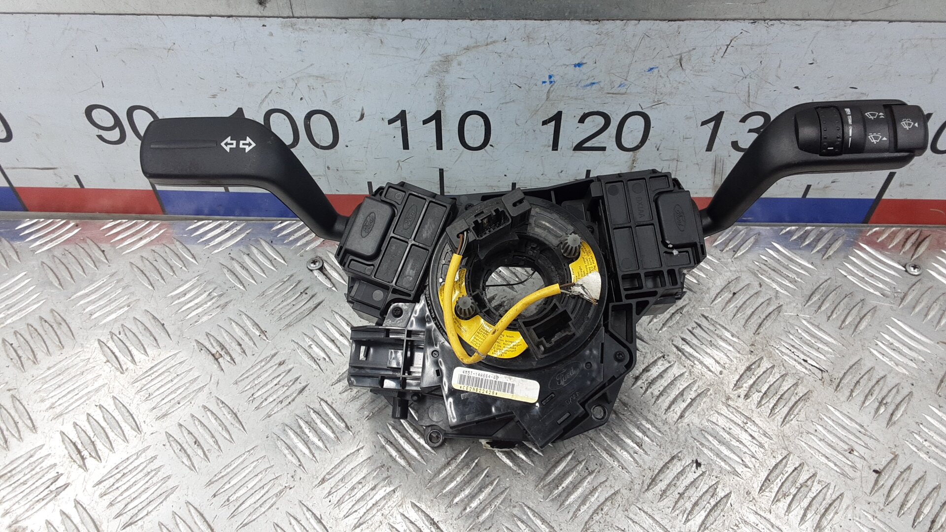 Переключатель поворотов и дворников (стрекоза) FORD TRANSIT 7