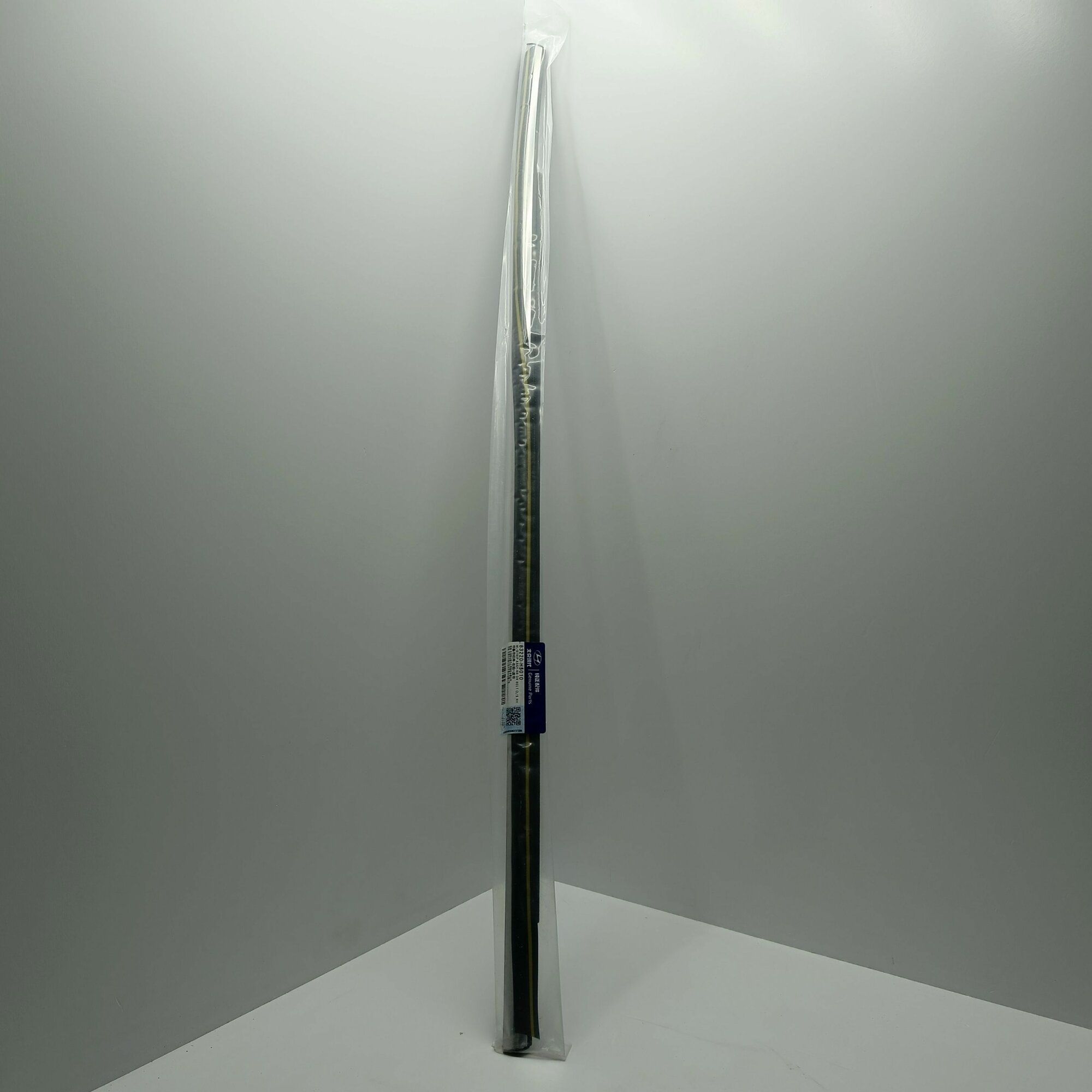 Уплотнитель двери 83220H5010 Hyundai-KIA