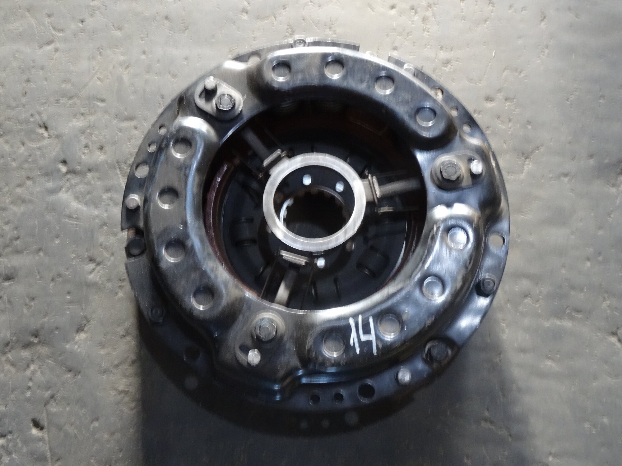 Кожух муфты сцепления А41 с дисками (корзина) н/о