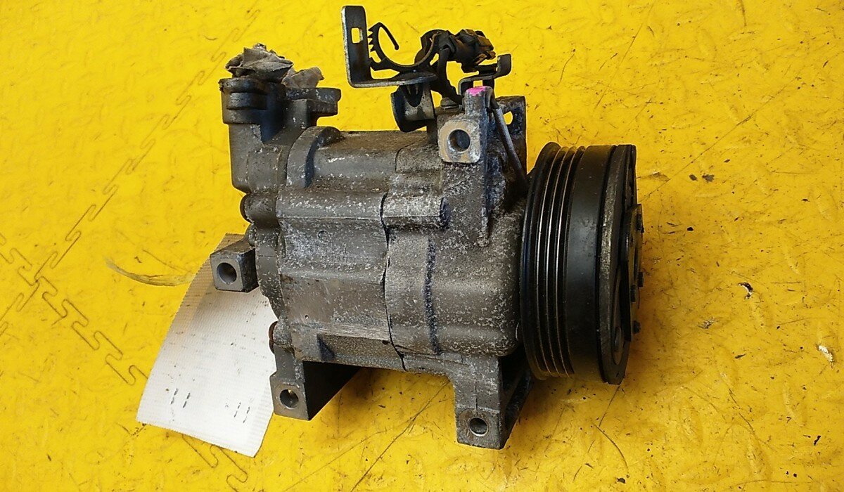 Компрессор системы кондиционирования Impreza (G12) Subaru 73111FG002
