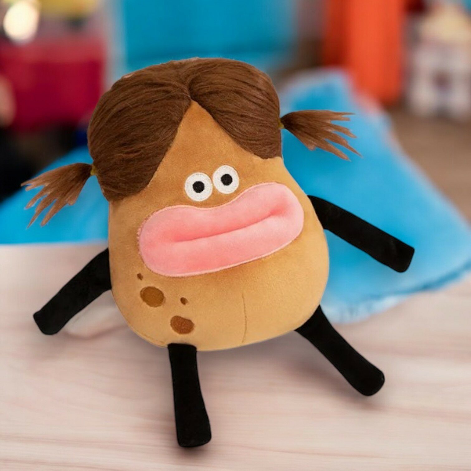 Мягкая игрушка Картошка Губастик 30 см