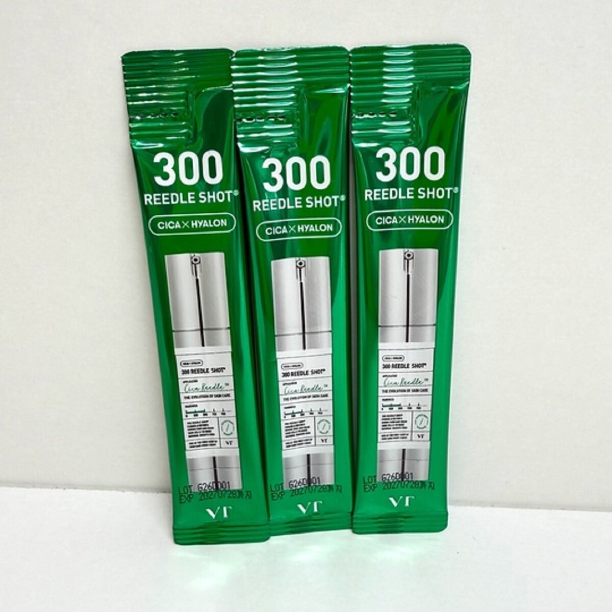Vt Сыворотка с микроиглами в семплах (2мл х 3шт) Cosmetics Pro Cica Reddle Shot 300 Stick