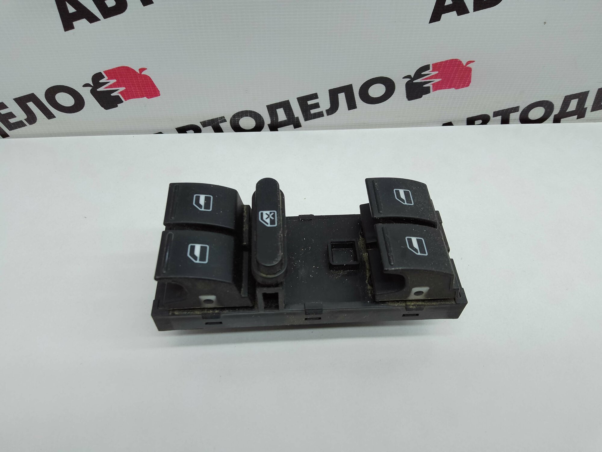 Блок стеклоподъемников Volkswagen