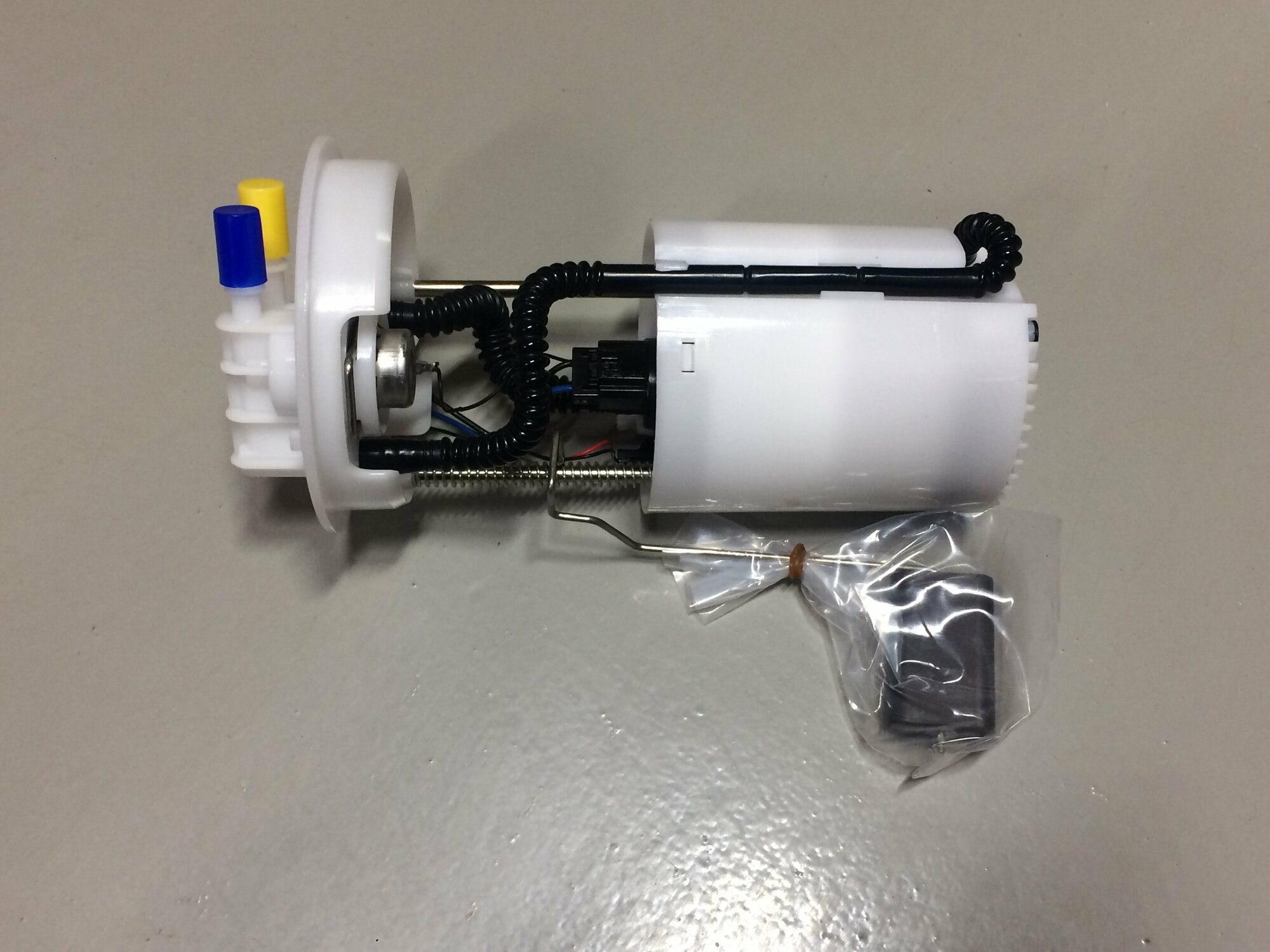 Насос топливный LYKMC S21-1106610BA, для Chery Indis/Kimo/QQ-6