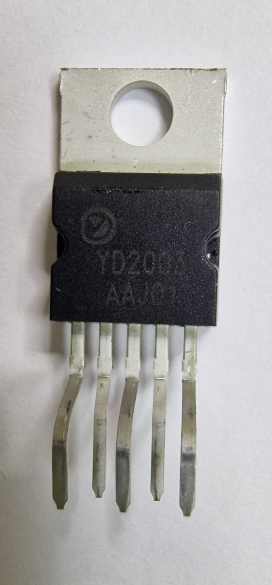 Микросхема TDA2003V