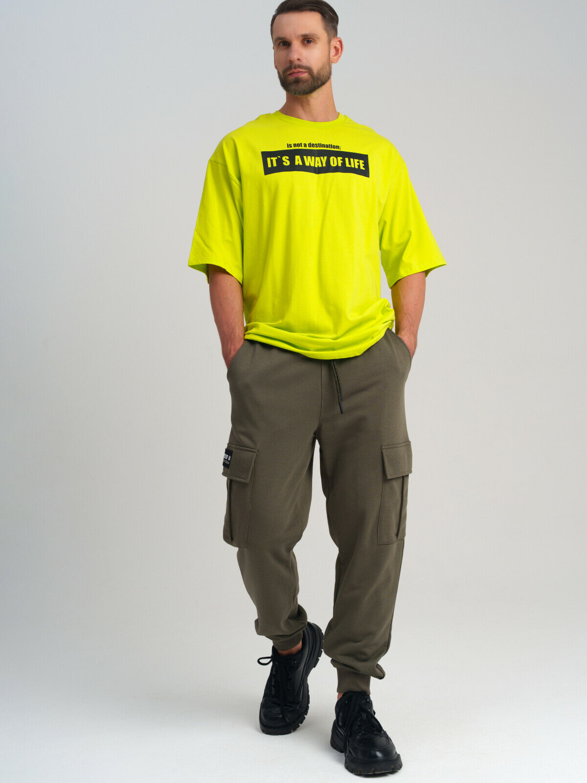 Брюки спортивные