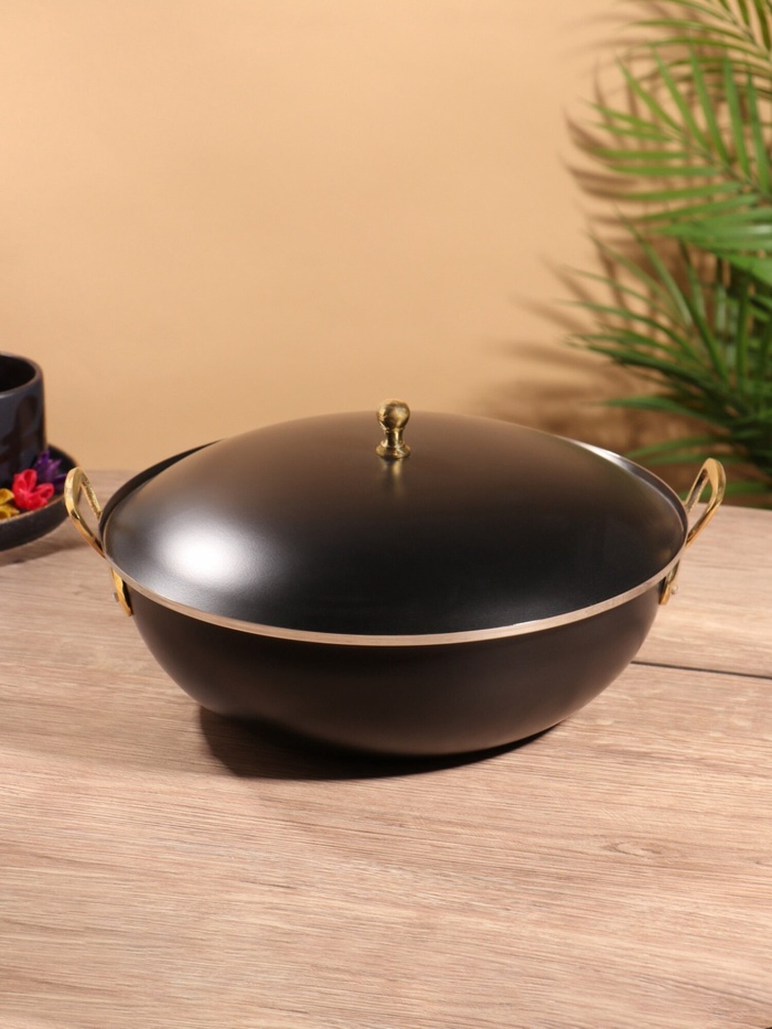 Блюдо глубокое с крышкой "Черный жемчуг" черное. нержавеющая сталь 26,5х24,5х14 см