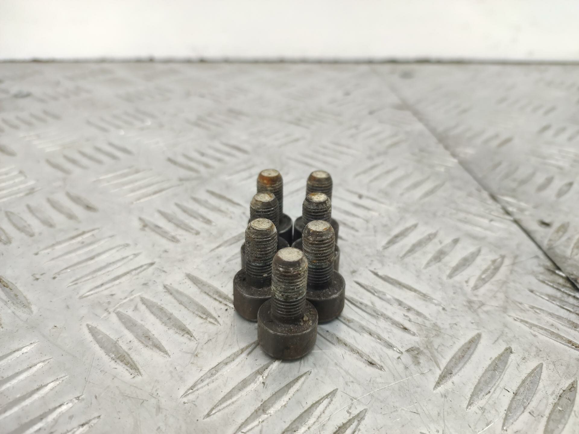 Болт маховика Renault Duster (2010 - 2015)