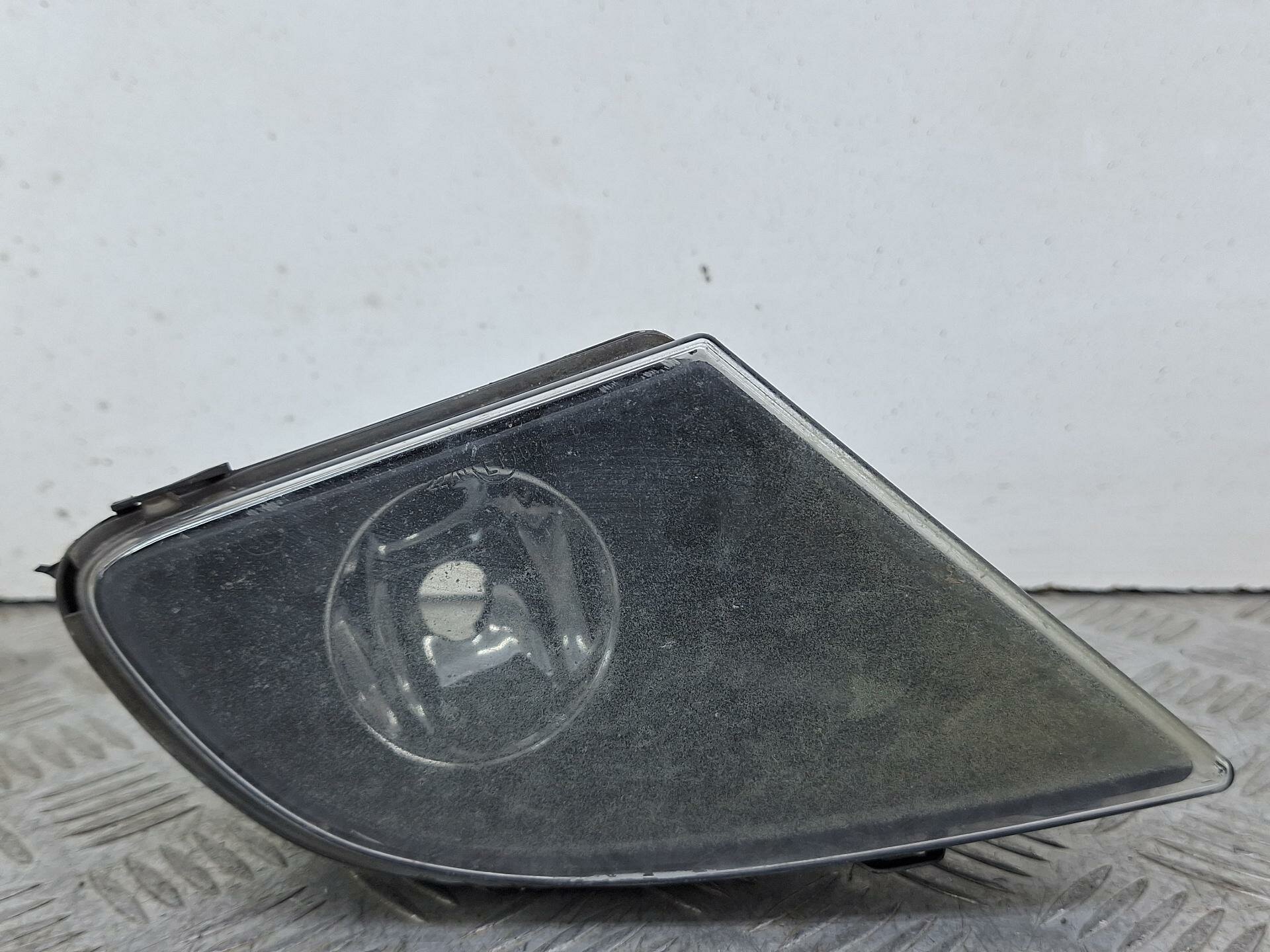 Фара противотуманная правая BMW 5 E60/E61 рест. E60 (2007 - 2010) 717771206