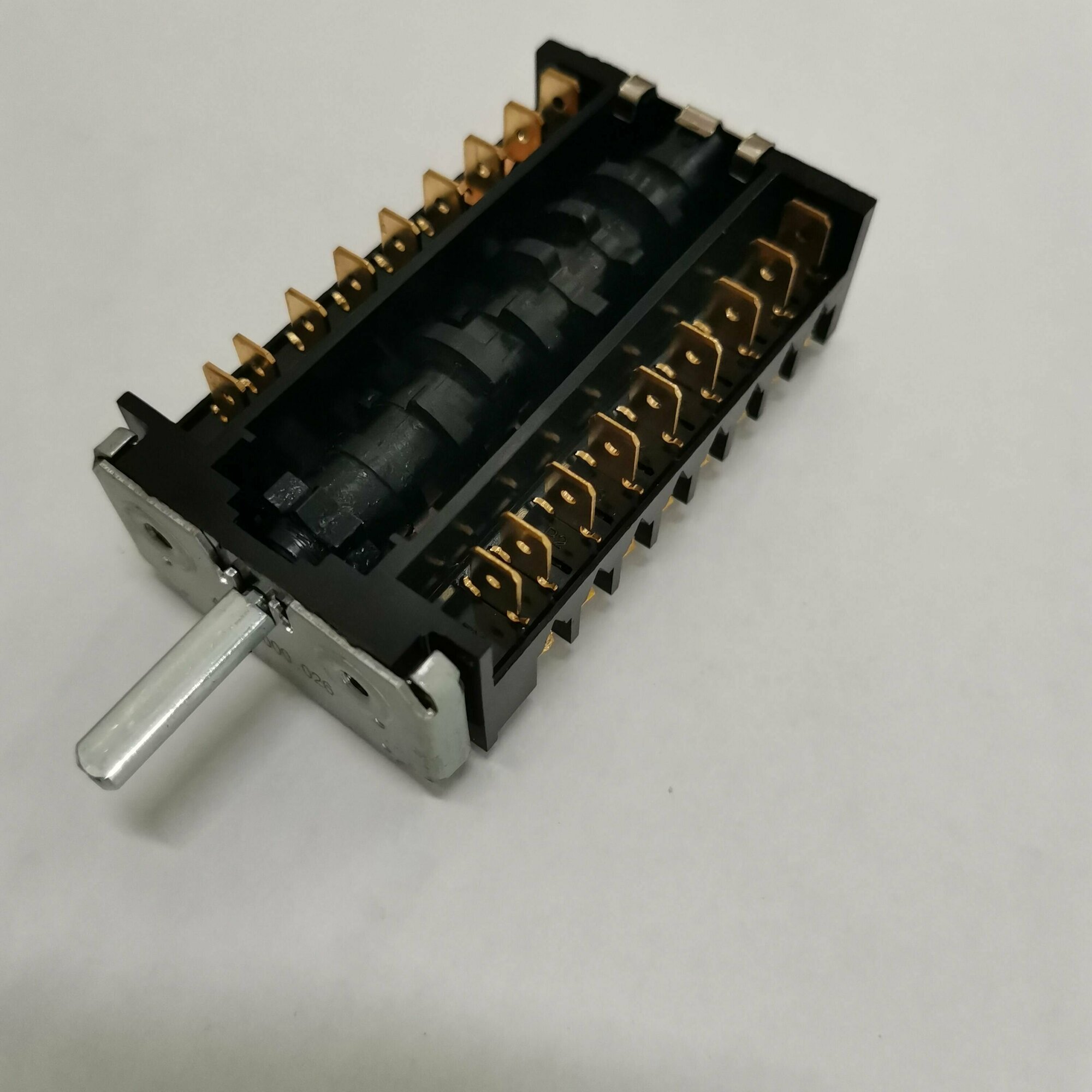 Переключатель режимов мощности духовки ELECTROLUX 42.09000.026 ПМ-9 EP150