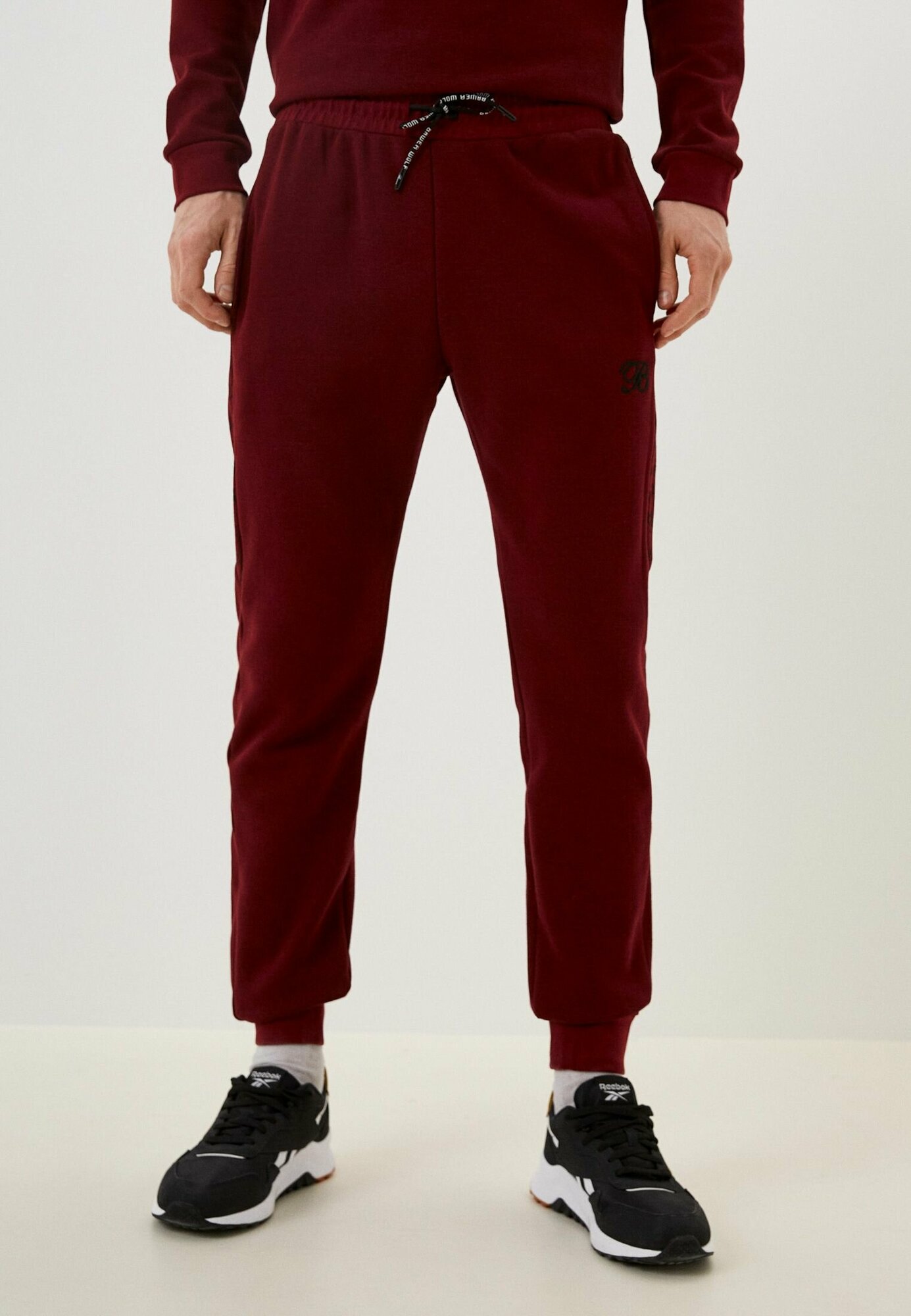 Брюки спортивные