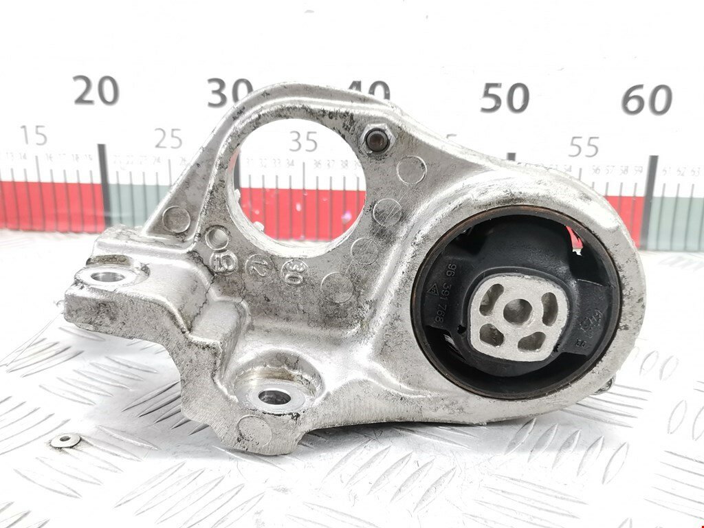 Кронштейн промежуточного вала Citroen Xsara Picasso 9644772380 арт. 1873006