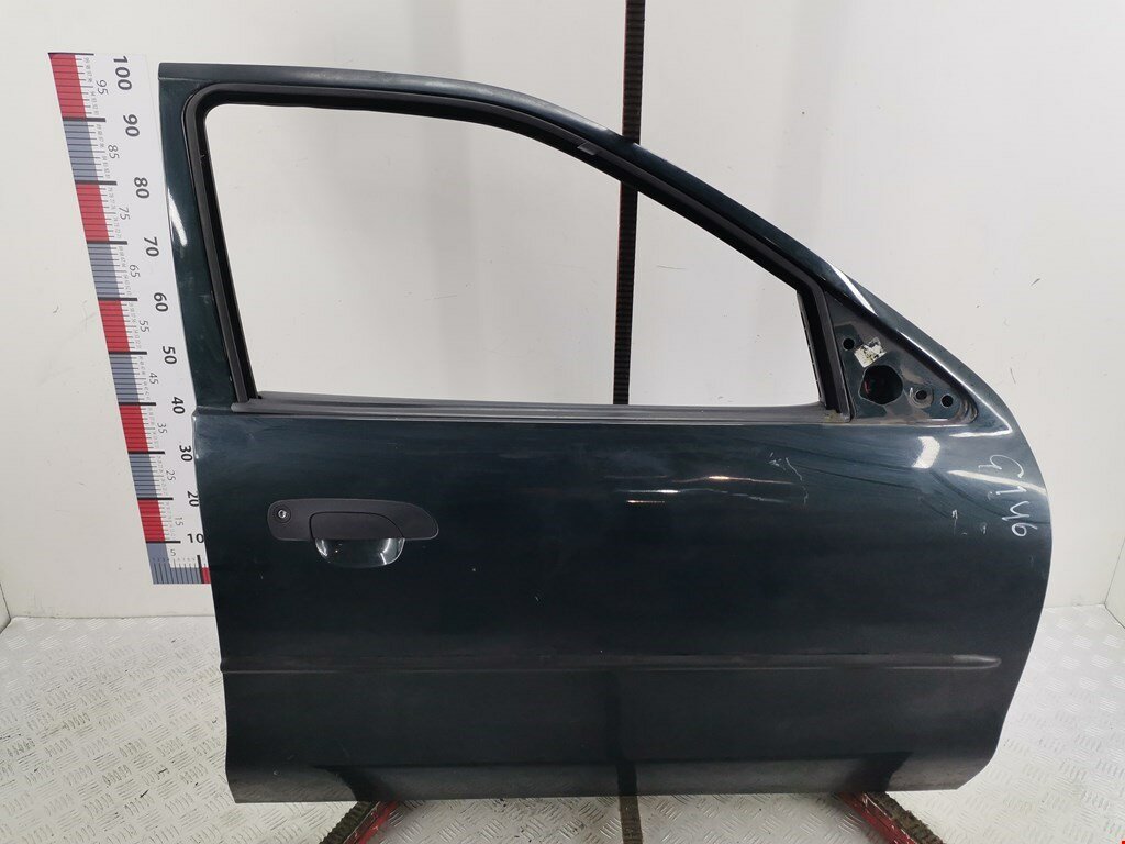Дверь передняя правая Ford Mondeo 1 6833774 арт. 1629855