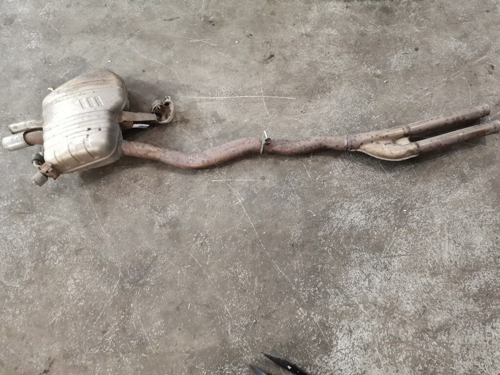 Глушитель BMW 5-Series (F07/F10/F11/F18) 18307823926 арт. 1772979