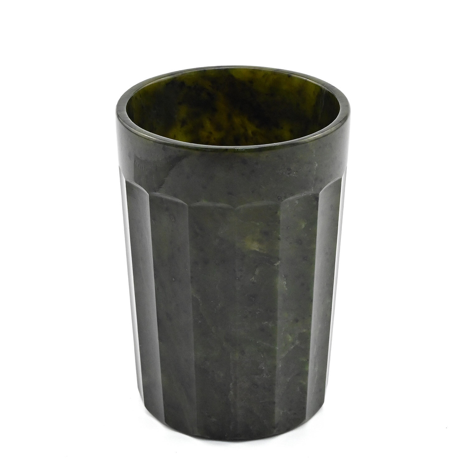 Стакан 200мл из камня нефрит 71*71*102мм .