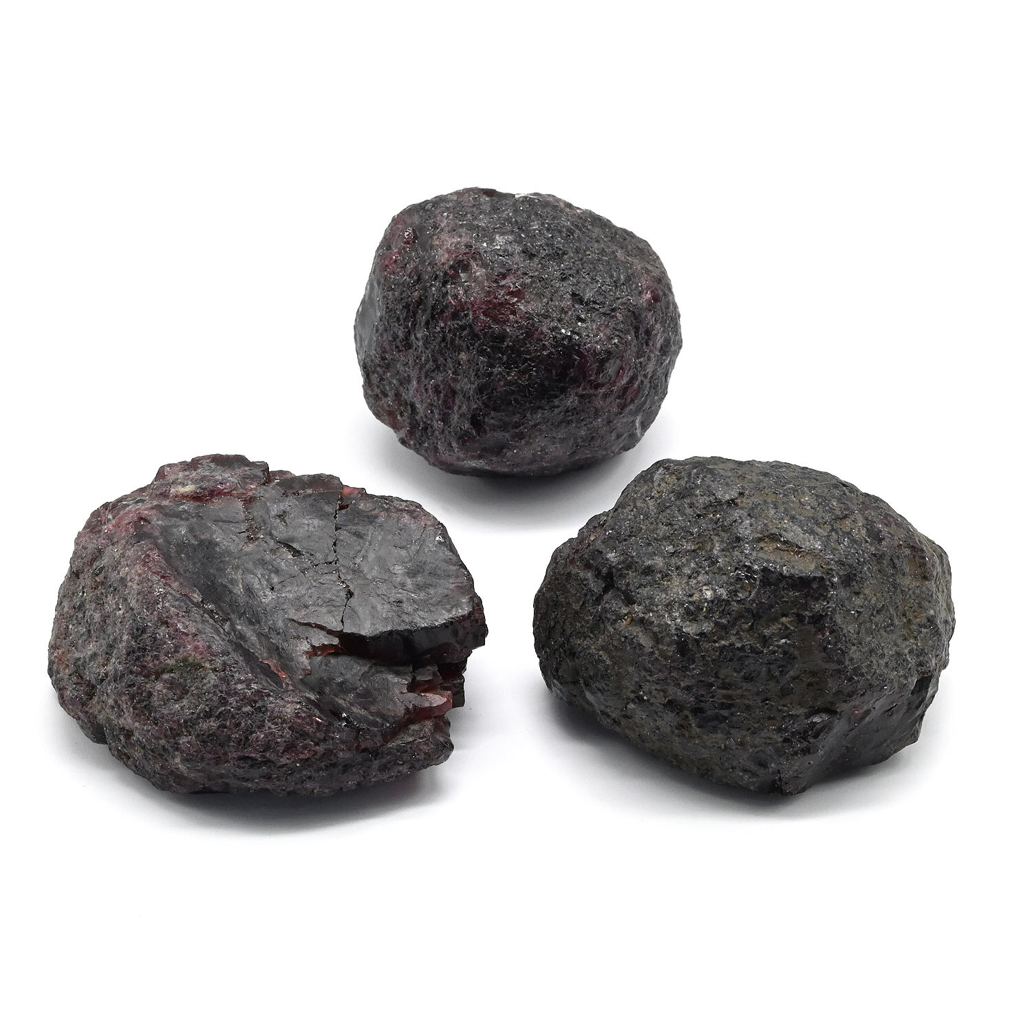 Камень гранат 40*39*32мм, 110-116г 1шт .