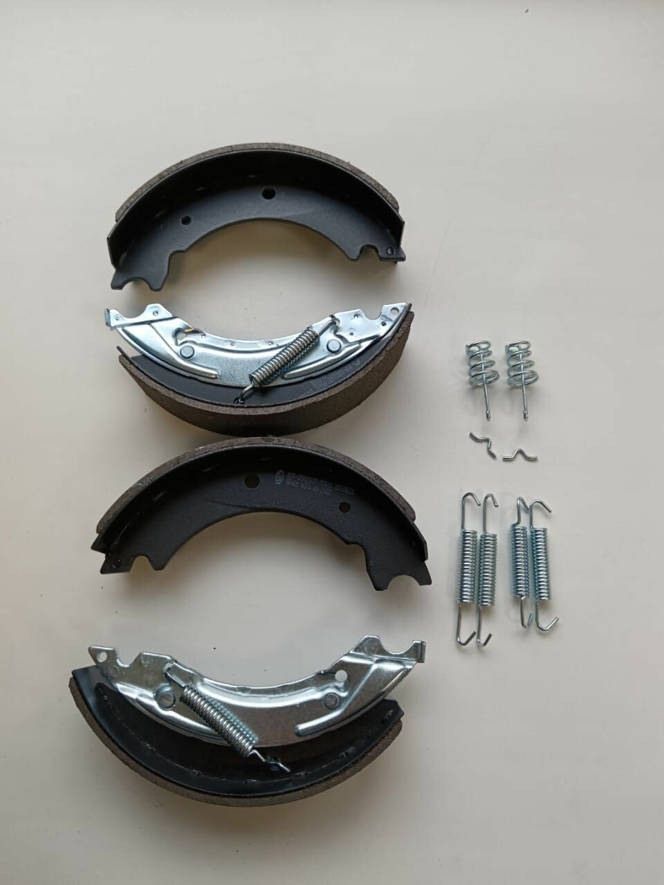 Колодки тормозные комплект 200x50 (аналог кнотт)