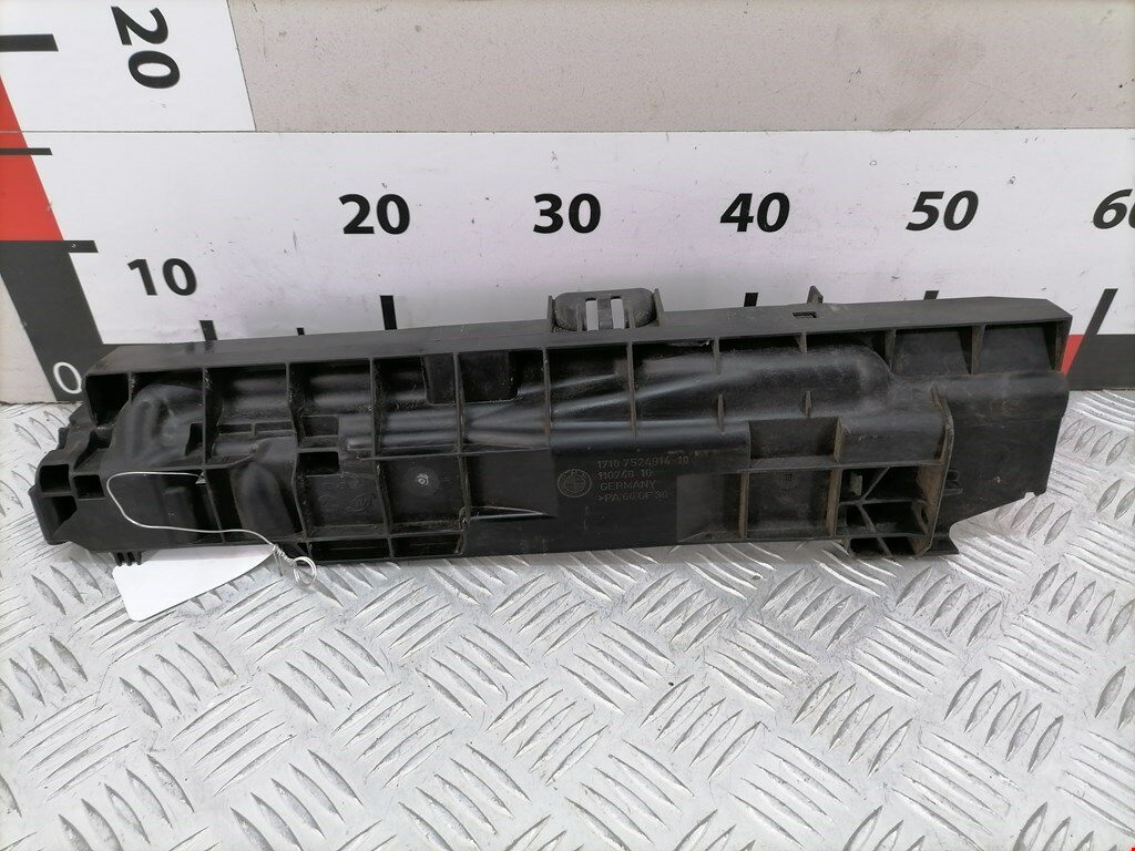 Кронштейн (крепление) радиатора BMW 3-Series (E90/E91/E92/E93) 17107524914 арт. 1460745