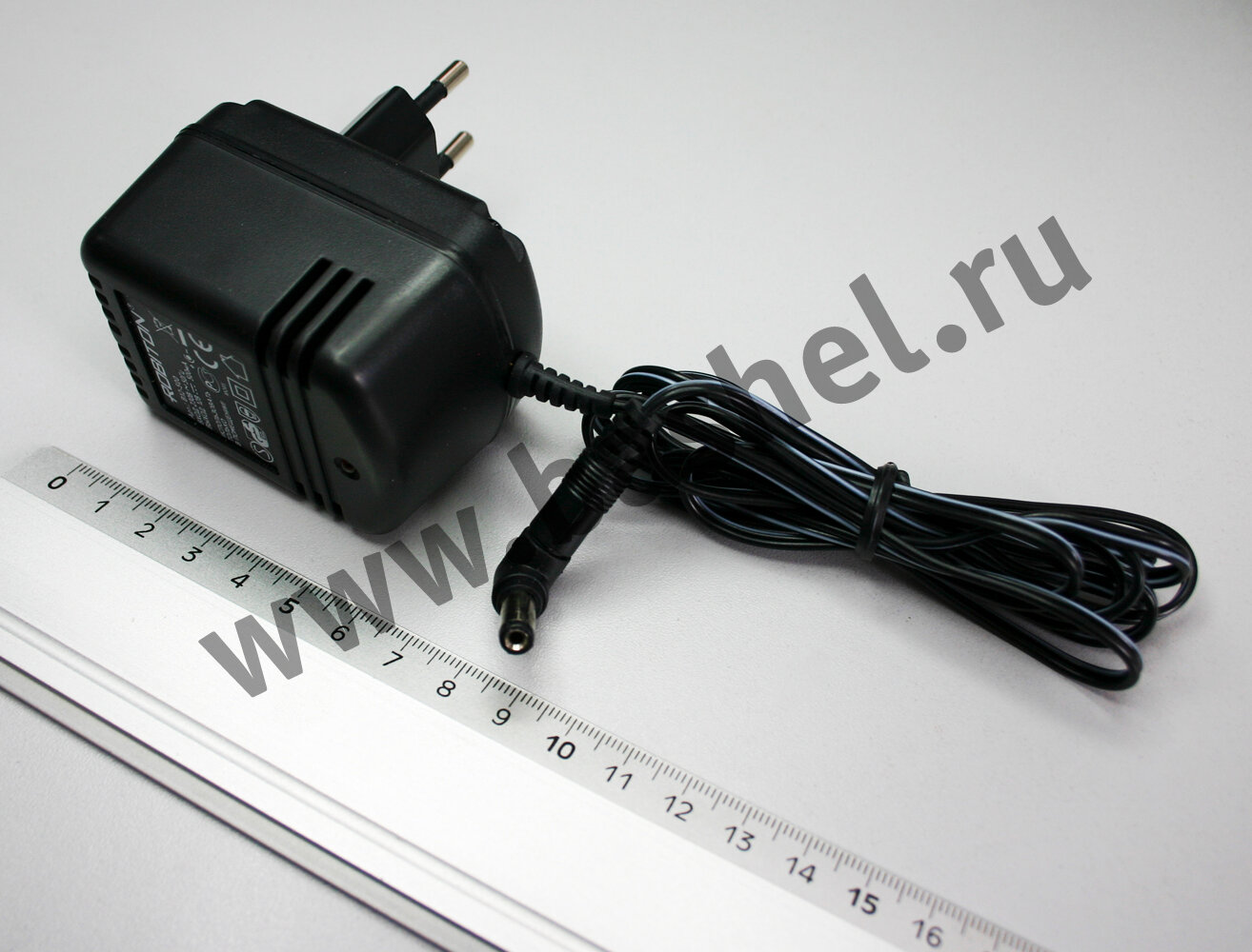 Блок питания ROBITON B12-500, 12V-0,5A нестаб.