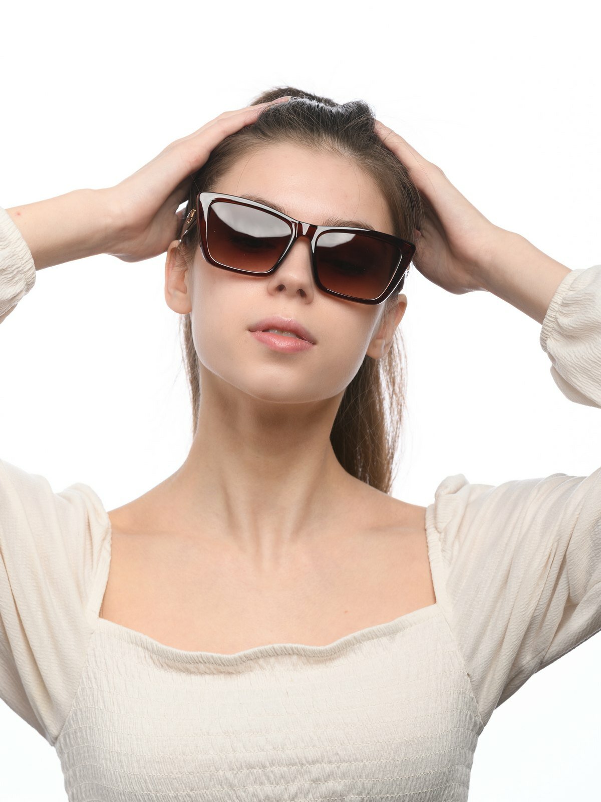 Солнцезащитные очки