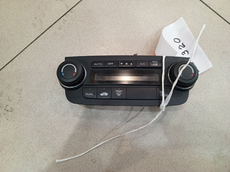 Блок управления климатической установкой от Honda CR-V 2006-2012