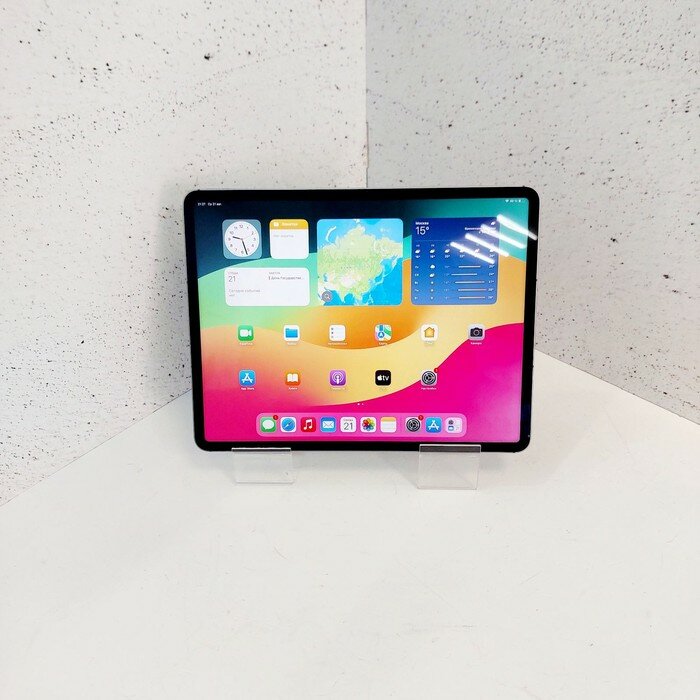 Планшет Apple iPad Pro 12.9 (6-го поколения) (2022) 8/128 Серый