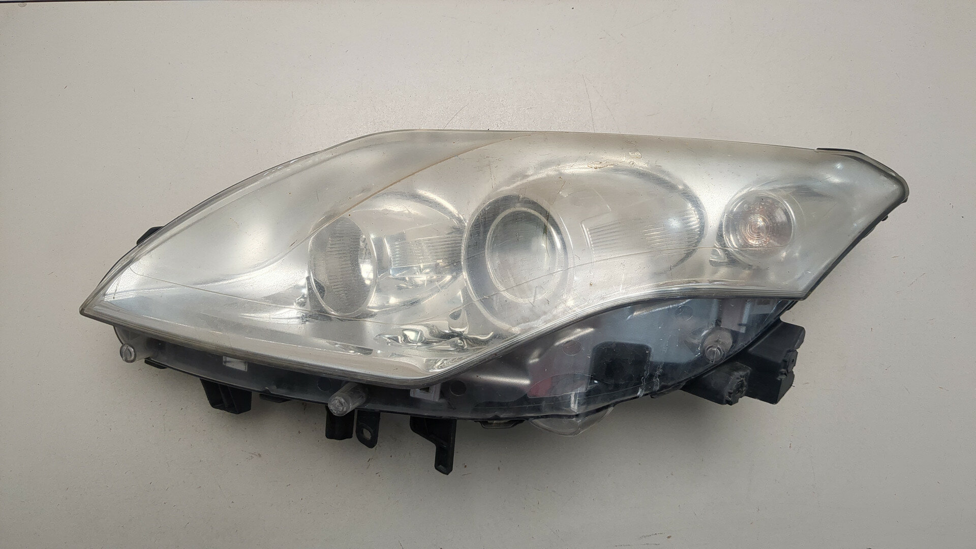 Фара (передняя) левая Renault Laguna 3 Б/У