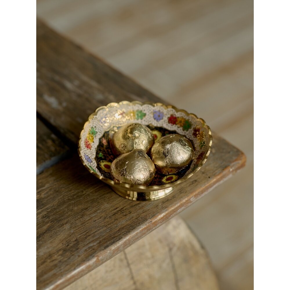 Индия Трейд BE-8619463 Конфетница индия трейд цветная эмаль 4