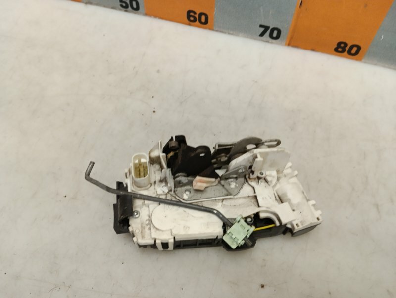 Б/У 8 контактов, Додж Калибер 1 Замок двери задней правой Dodge Caliber 2010 PM 294279 CHRYSLER арт. 04589650AE