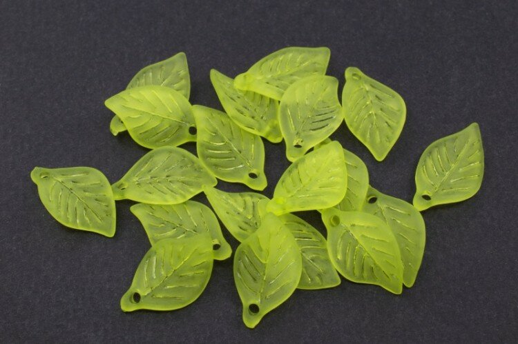 Бусины акриловые Лист 18х11х3мм, отверстие 2мм, цвет зеленый, прозрачные, 540-026, 10г (около 45шт)