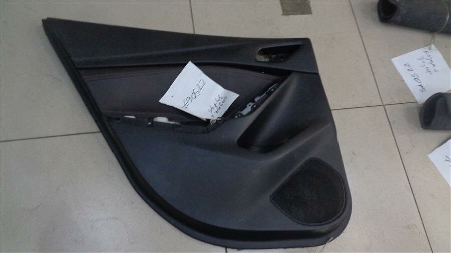 Обшивка двери задней левой от Mazda 6 GJ, GL 2012>