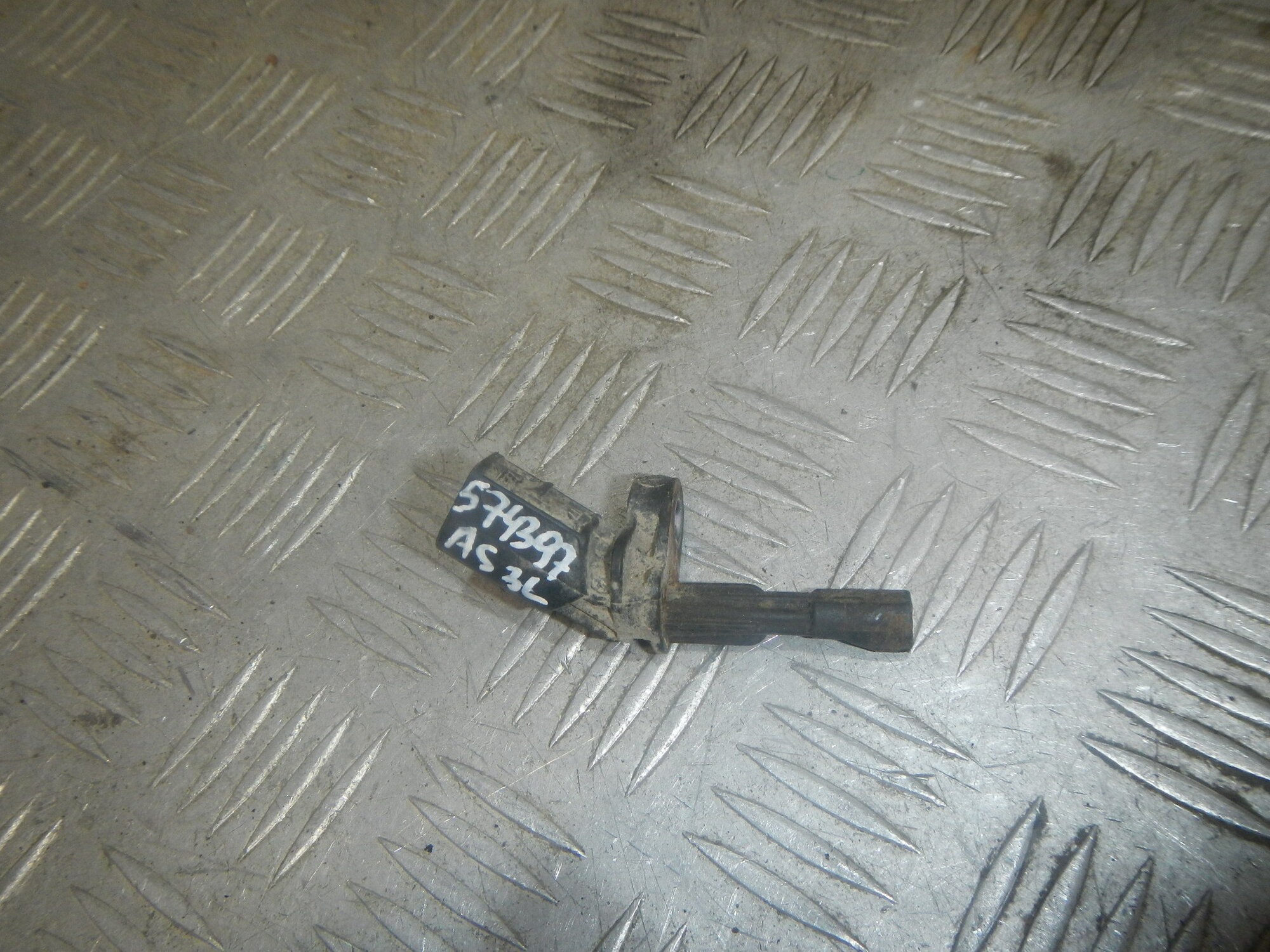 Б/У Датчик ABS задний, Skoda (Шкода)-OCTAVIA A5 (1Z) (04-) SKODA OCTAVIA A5 (1Z) (04-) левый Без видимых повреждений. 574...