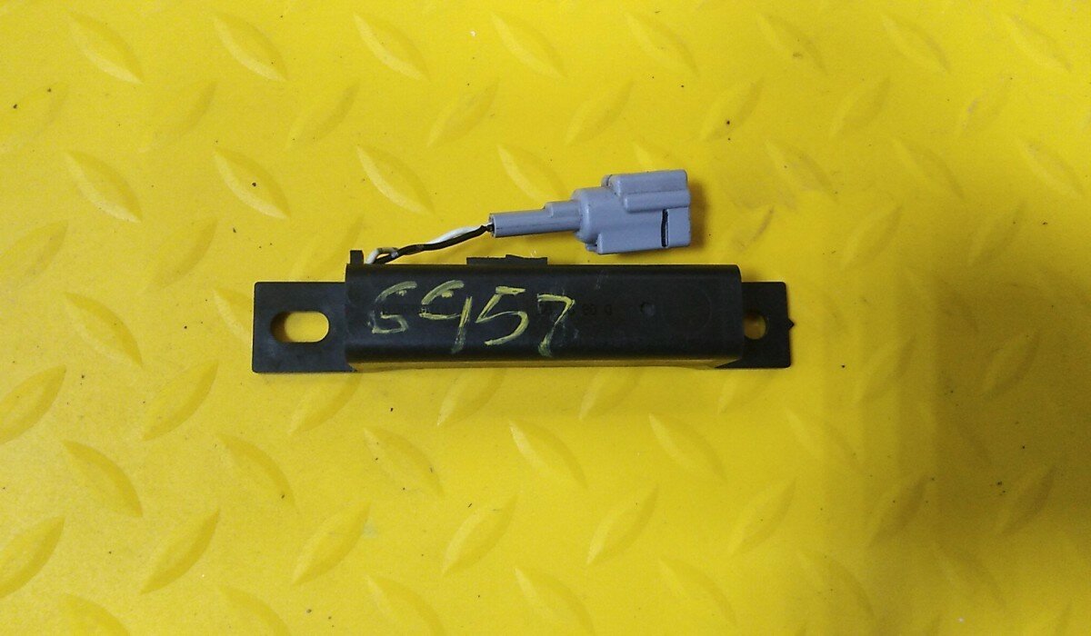 Антенна X-Trail (T31) Nissan 285E589910