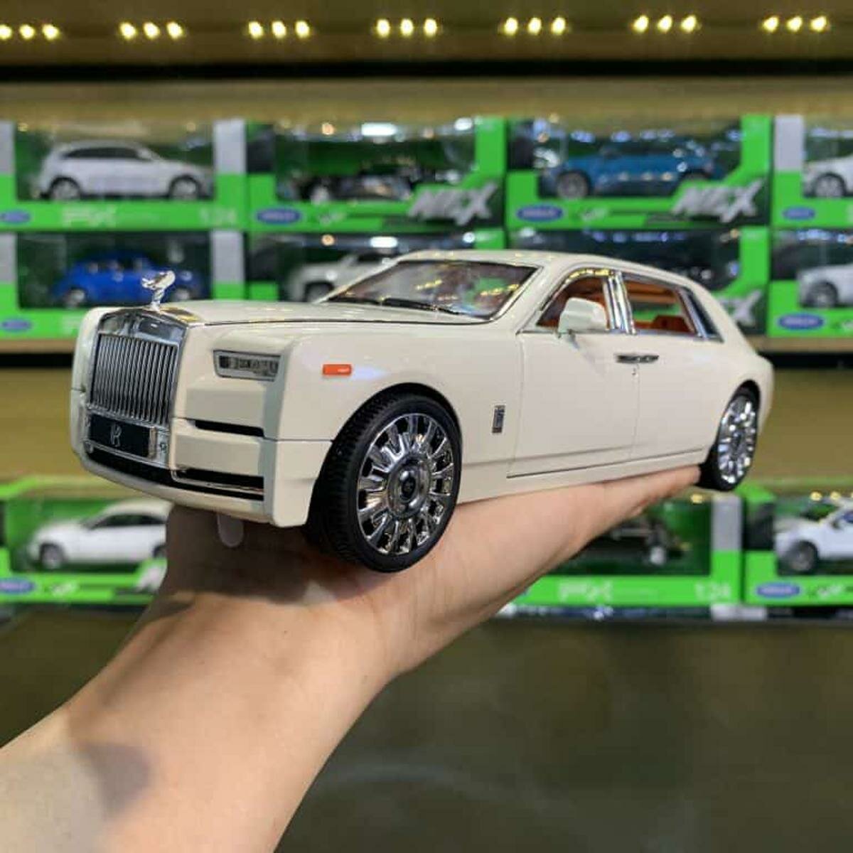 Rolls-Royce Phantom Diecast Модель автомобиля 1:20 масштаб XLG