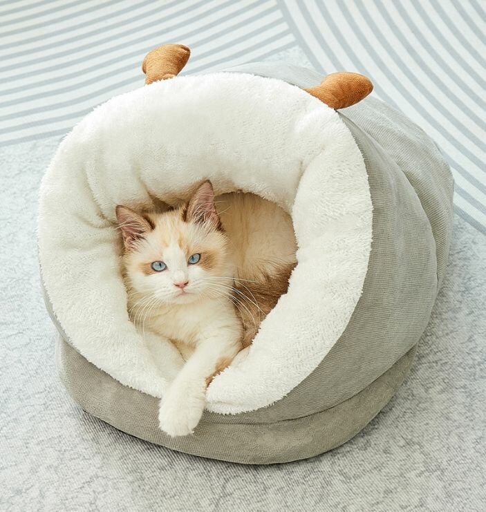 Утепленный домик нора для кошек и собак, M 50*35*30 см