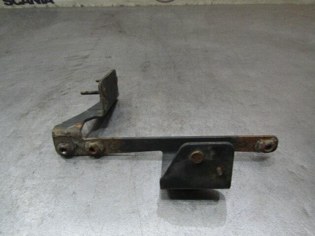 Кронштейн радиатора Iveco Stralis