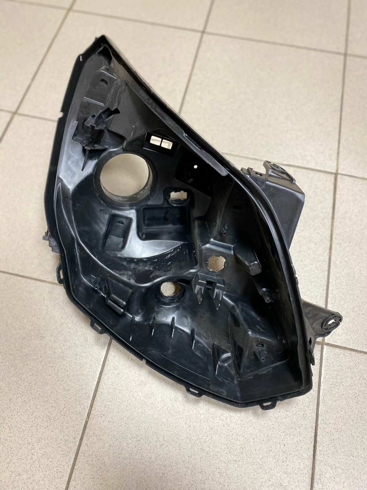 Корпус фары правый, новый, оригинал, для Chevrolet Cobalt/Ravon R4