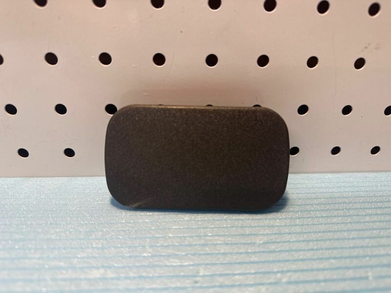 Заглушка бампера левая/правая для грузовиков МАН ТГЛ ТГМ (MAN TGL TGM)