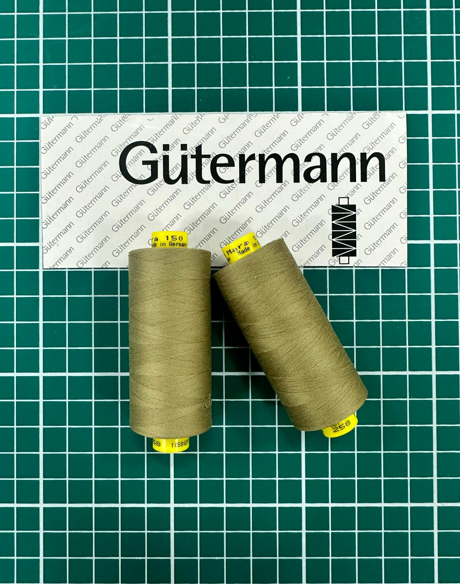 Gutermann Mara 150; col: 258 (1000 м) Нитки для шитья