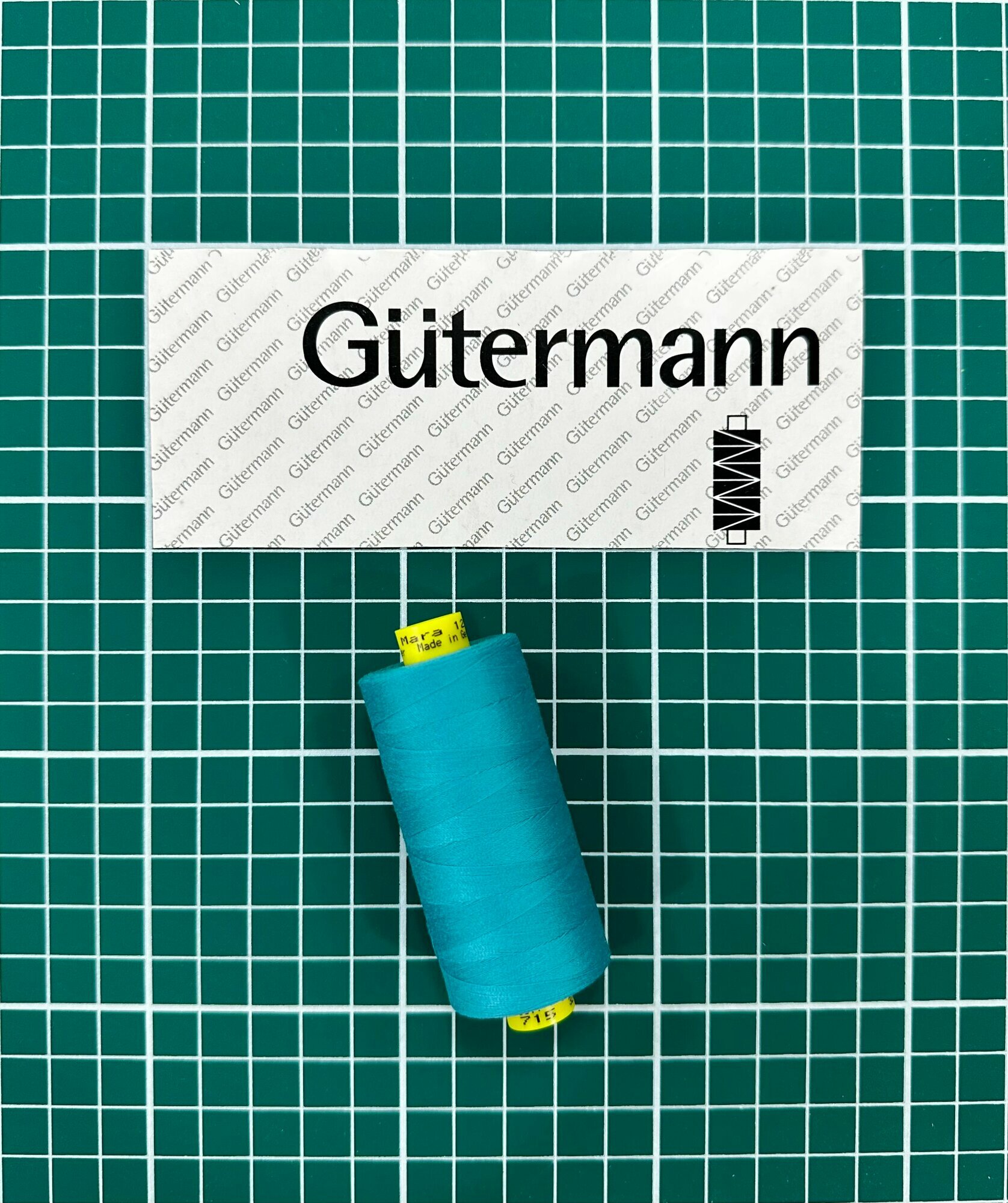 Gutermann Mara 120; col: 715 (1000 м) Нитки для шитья