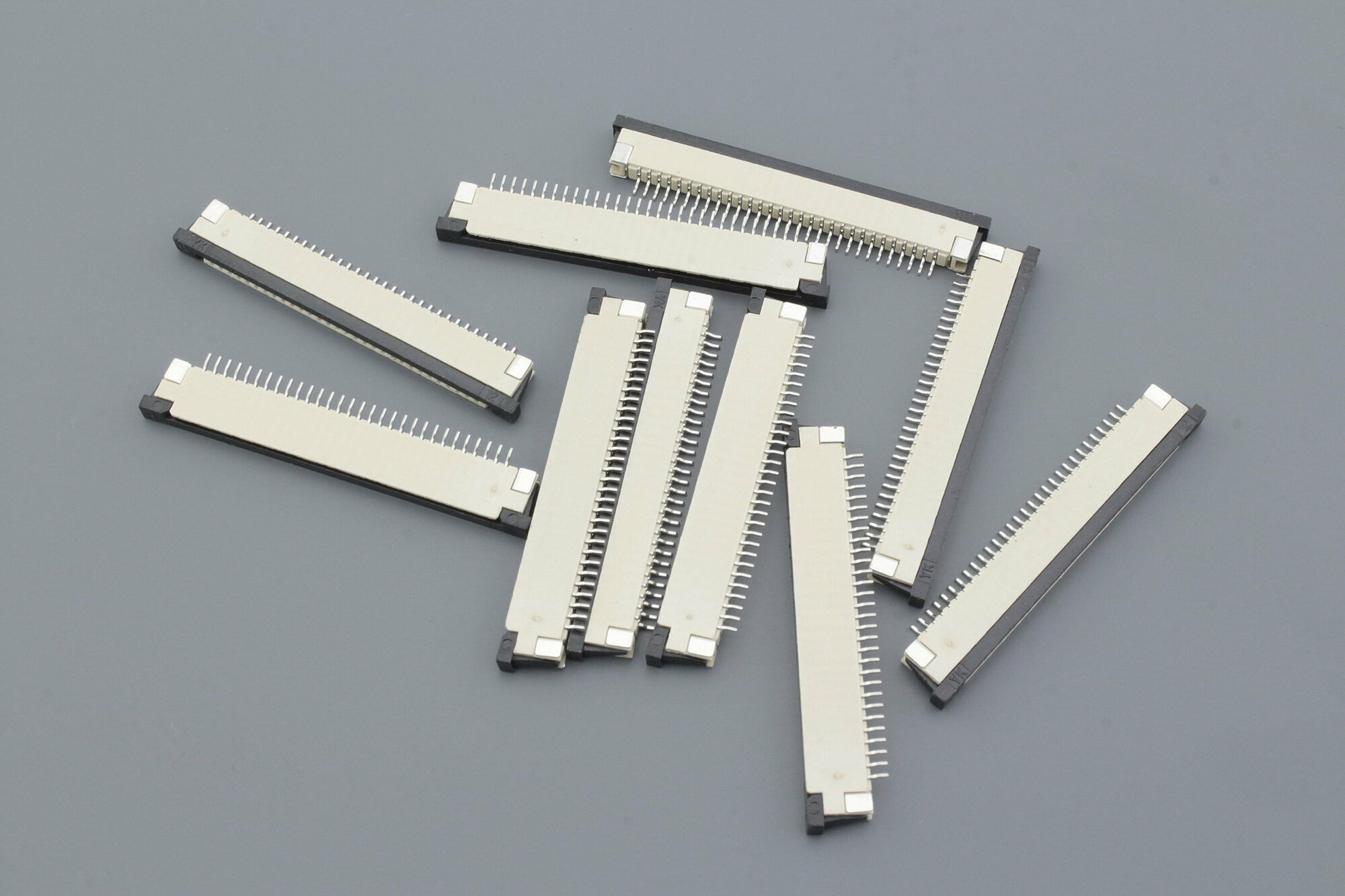 Разъем FPC Half Coverage Bottom Contact 1.0K-BX-30PWB 30 pin высота 2мм шаг 1мм 10 шт