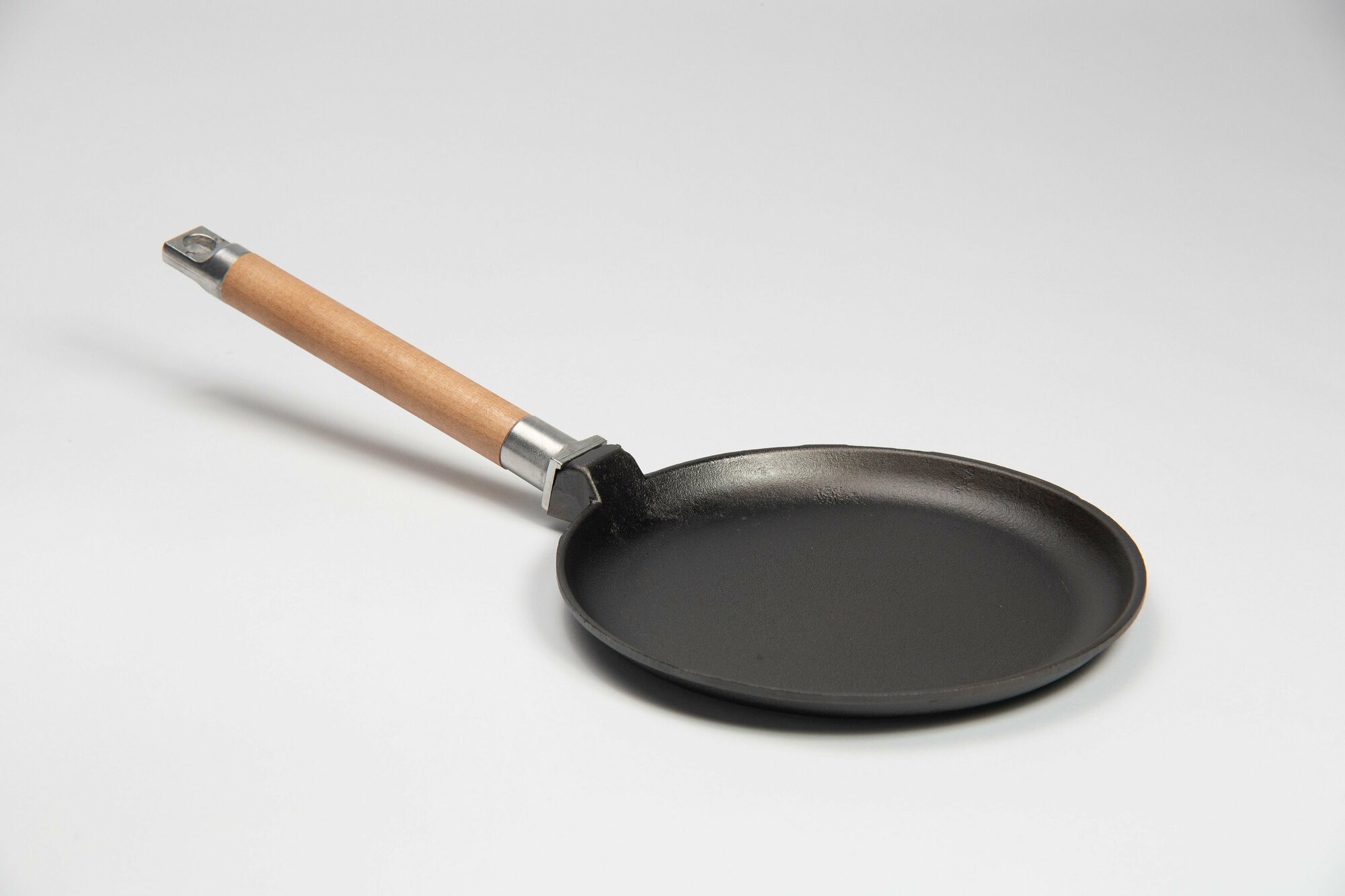 Сковорода блинная чугун 22 см